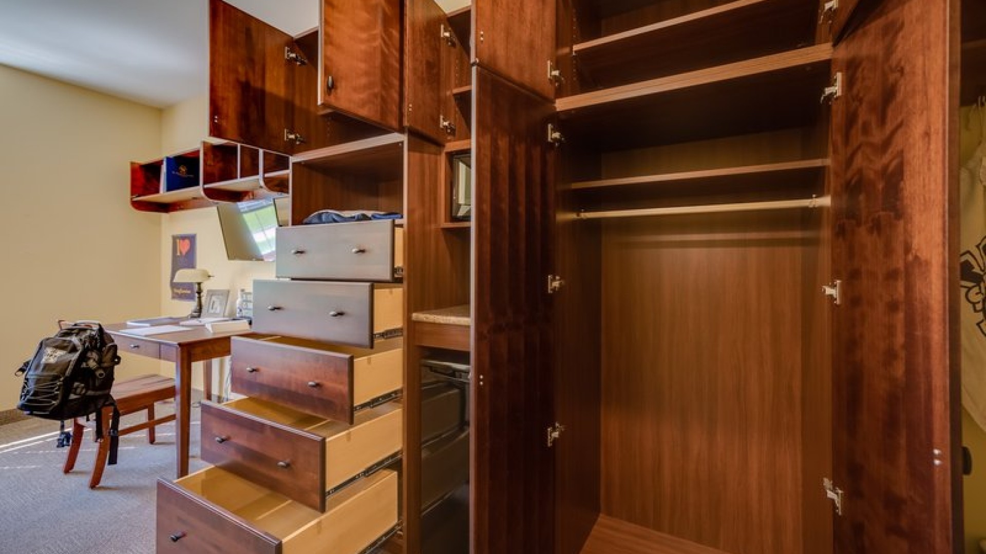 Riley Hall: Single Suite | St. Francis Xavier University